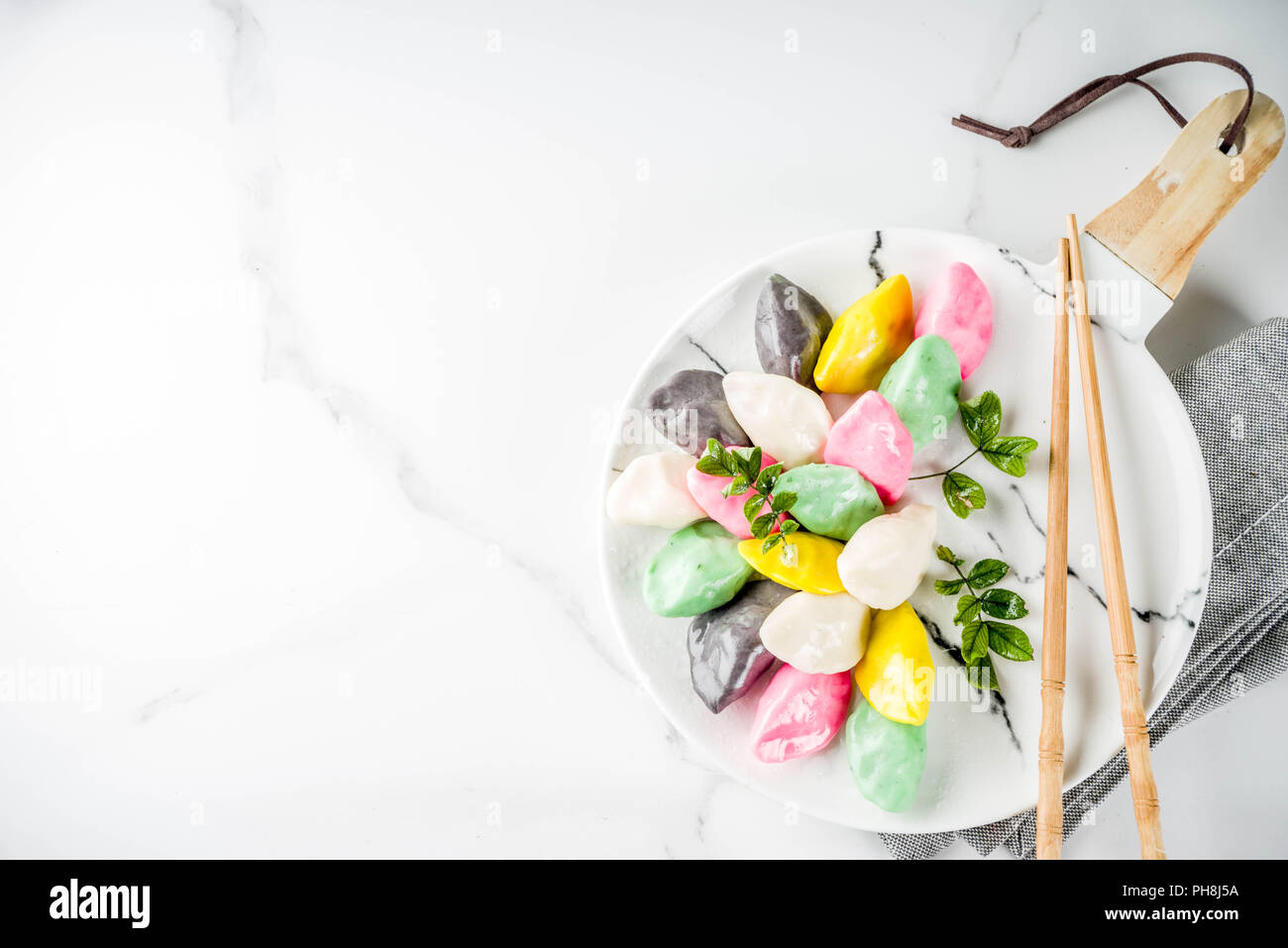 Traditional Chuseok day food, Korean Half-moon Shaped Rice Cake ...