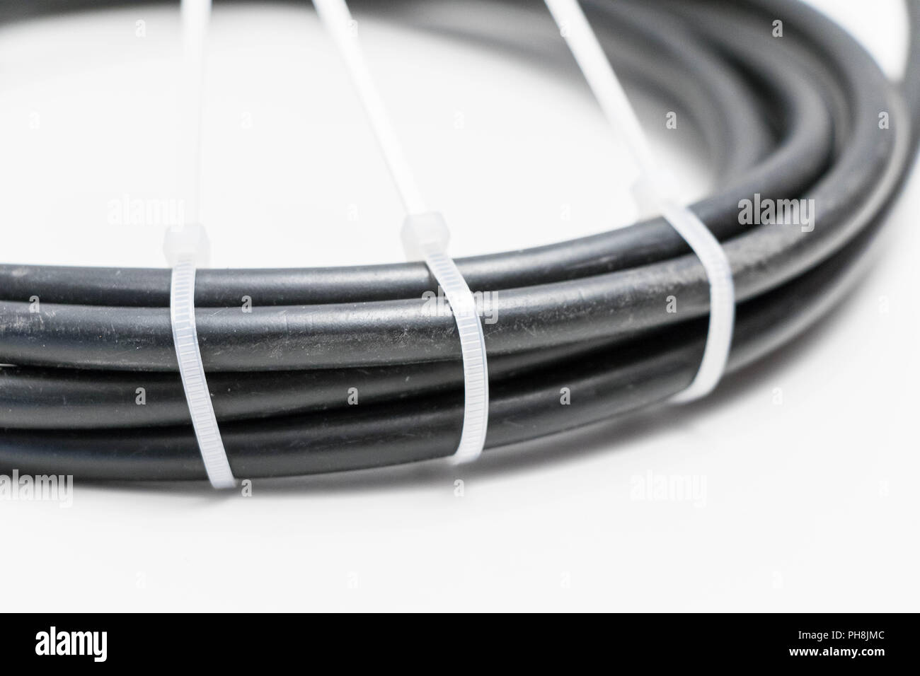 Self lock hi-res stock photography and images - Alamy