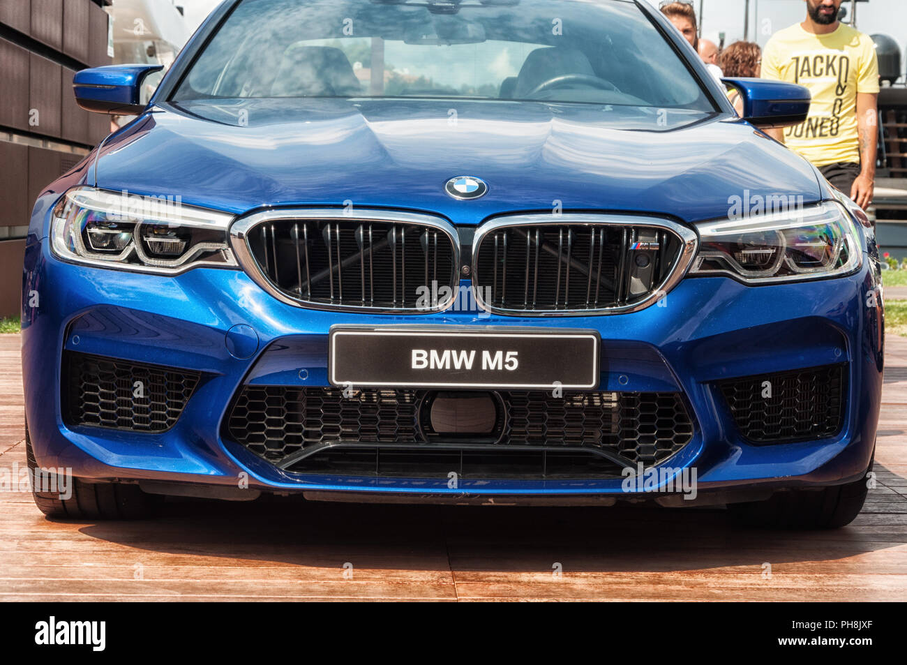 Bmw M5 Wheel High Resolution Stock Photography and Images - Alamy