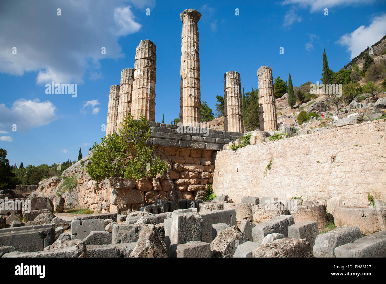 Iconic temple of apollo hi-res stock photography and images - Alamy