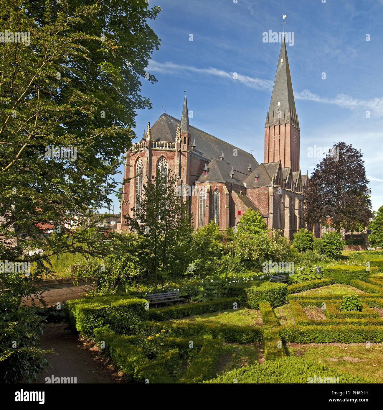 Santa Maria Magdalena Church, Goch, Germany Stock Photo - Alamy