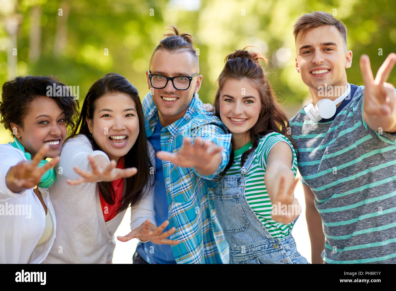 Park of peace and friendship hi-res stock photography and images - Alamy