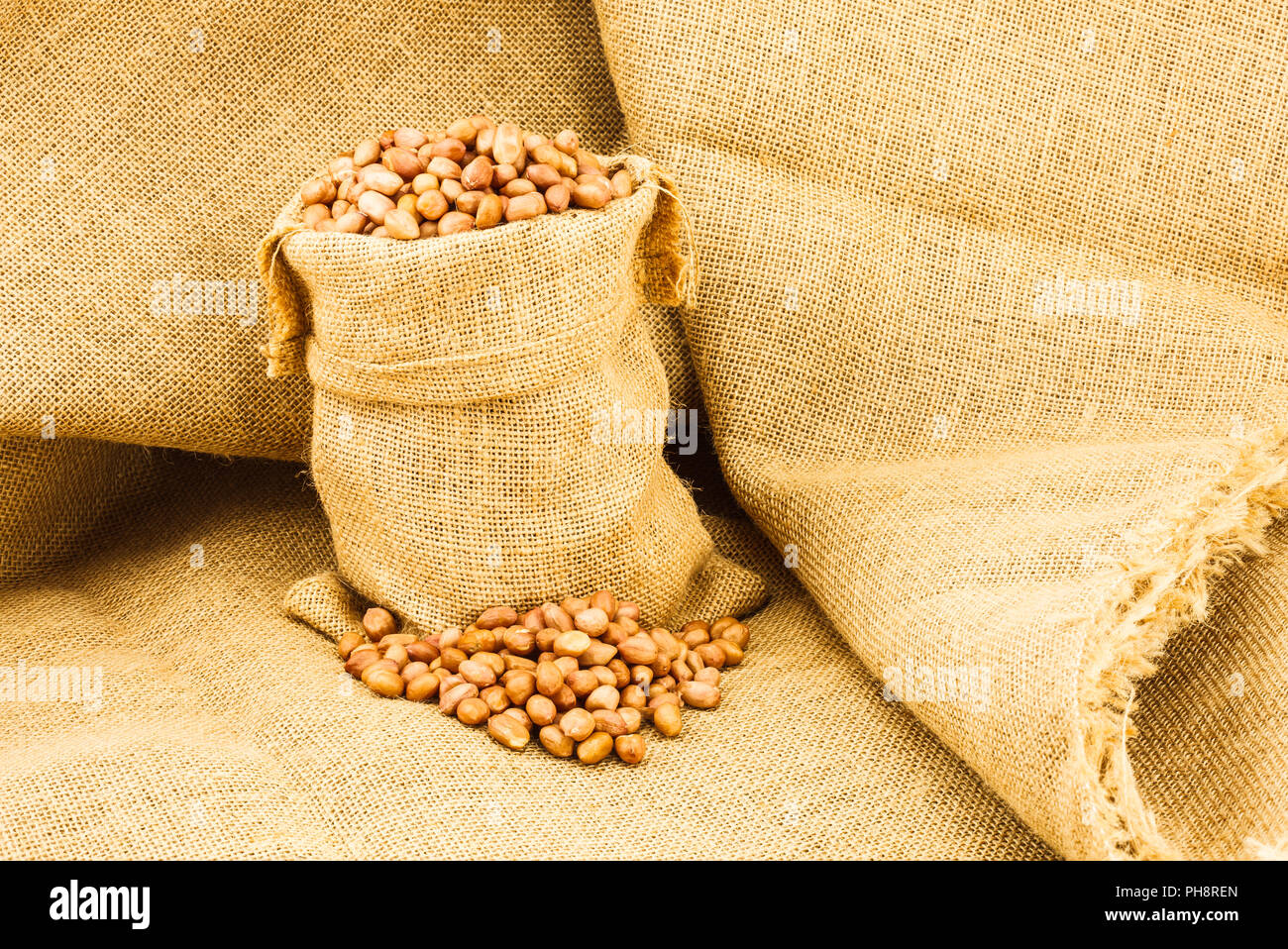 Peanuts bag agriculture food hi-res stock photography and images - Alamy