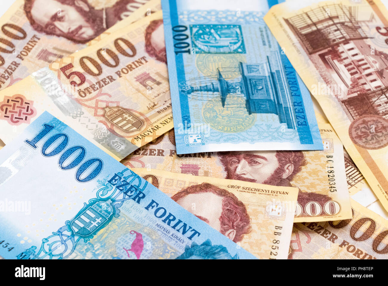 Hungarian bank note 1000 hi-res stock photography and images - Alamy