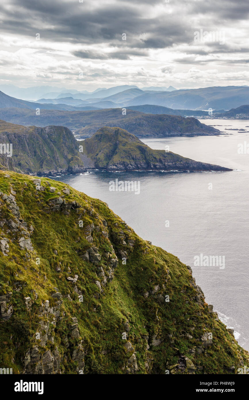 Runde island hi-res stock photography and images - Alamy