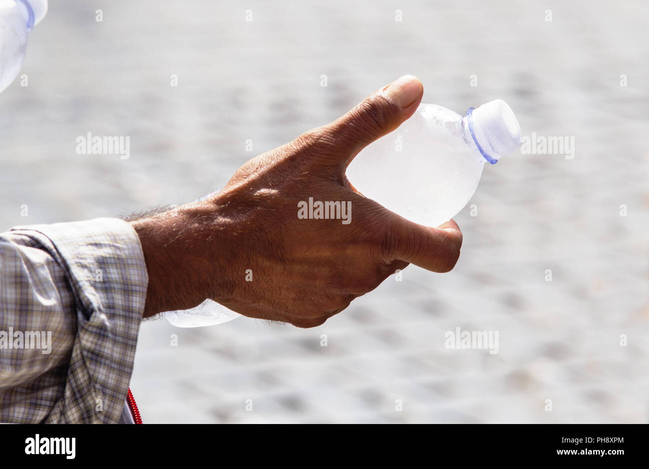Poor man in italy hi-res stock photography and images - Alamy