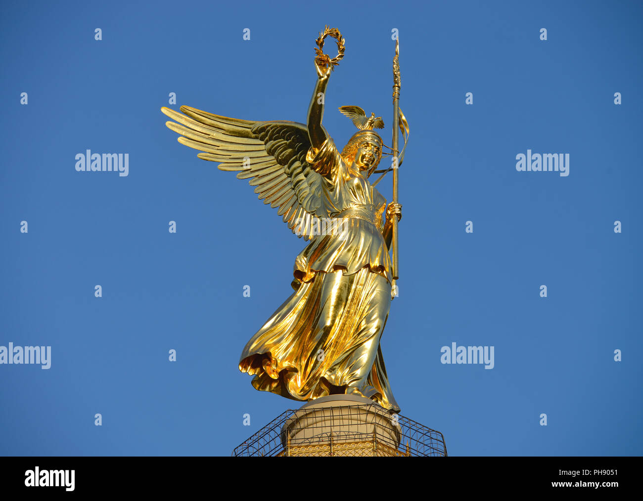 Siegessaeule, Grosser Stern, Tiergarten, Mitte, Berlin, Deutschland ...