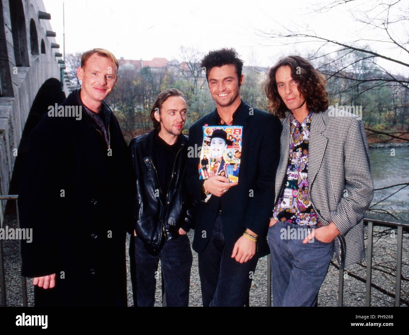 Wet wet wet pop group hi-res stock photography and images - Alamy