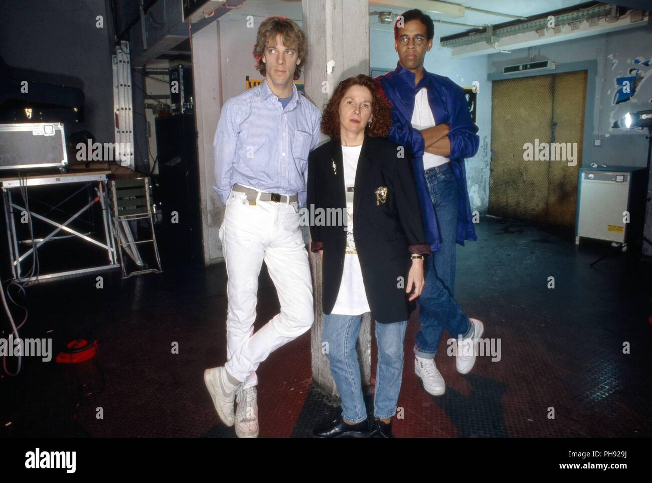 "Animal Logic", britische Progressive-Rock-Experimental Band, vor einem ...