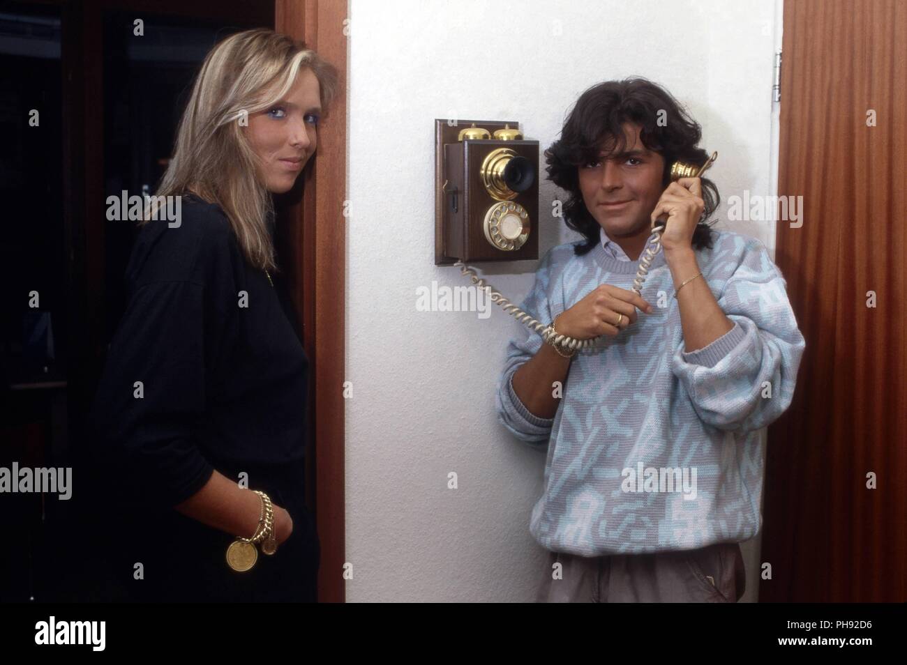 Thomas Anders, Sänger der Band "Modern Talking" mit Freundin Nora ...