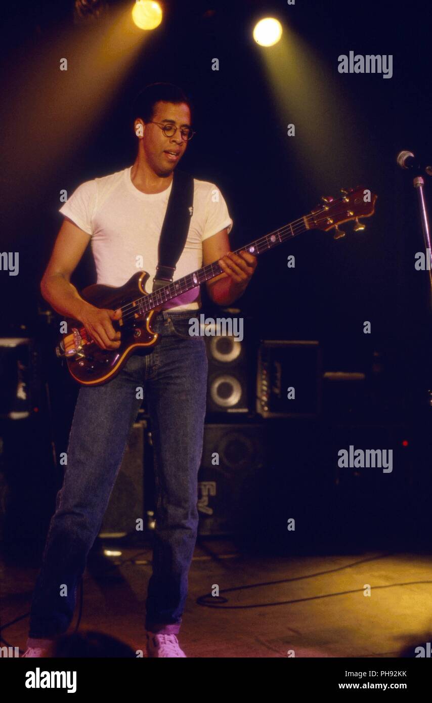 Stanley Clarke von "Animal Logic", britische Progressive-Rock ...