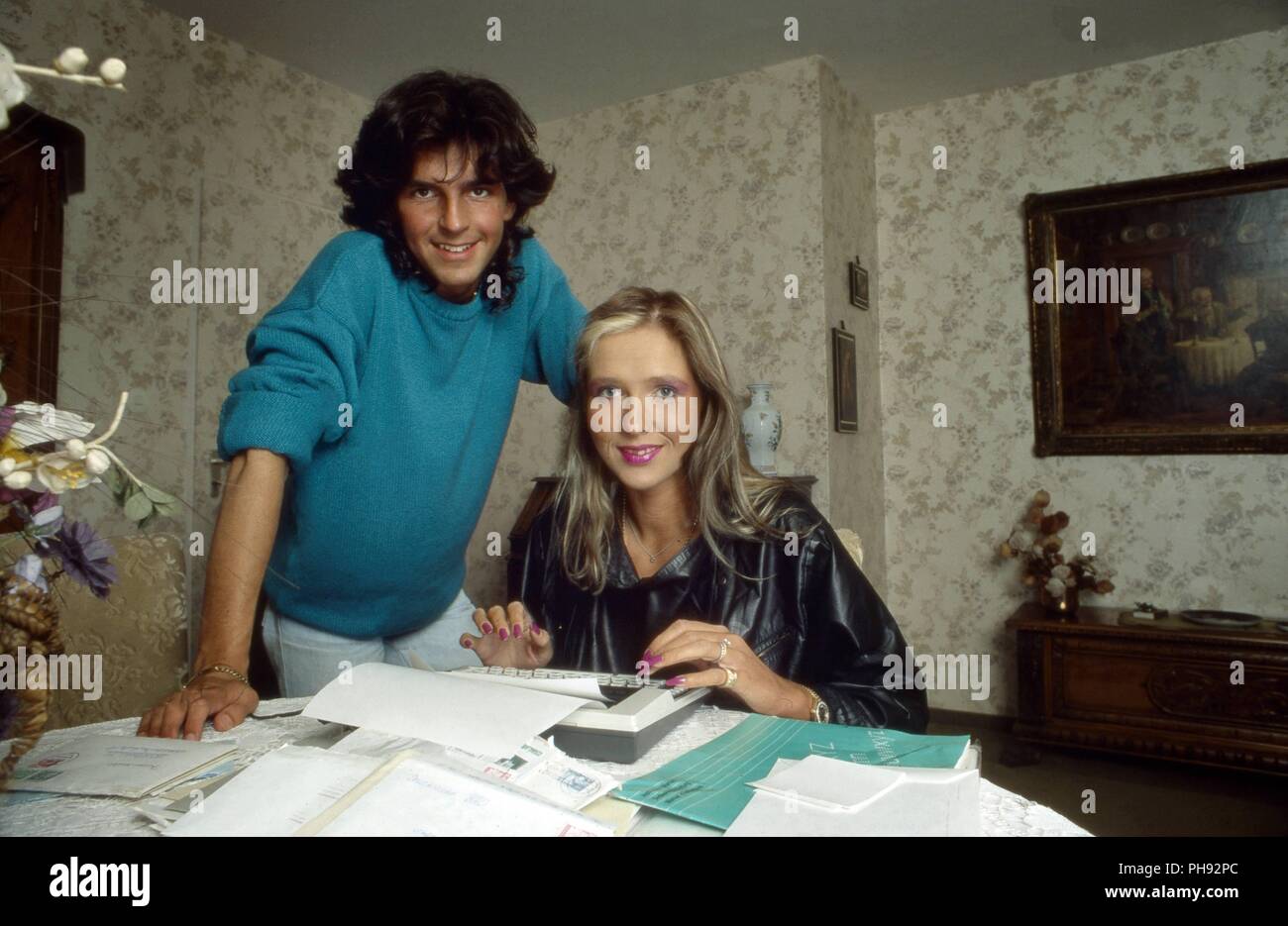 Thomas Anders, Sänger der Band "Modern Talking" mit Freundin Nora ...