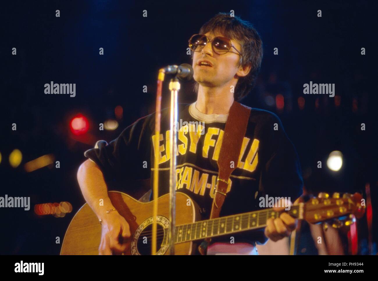 Russ ballard hi-res stock photography and images - Alamy