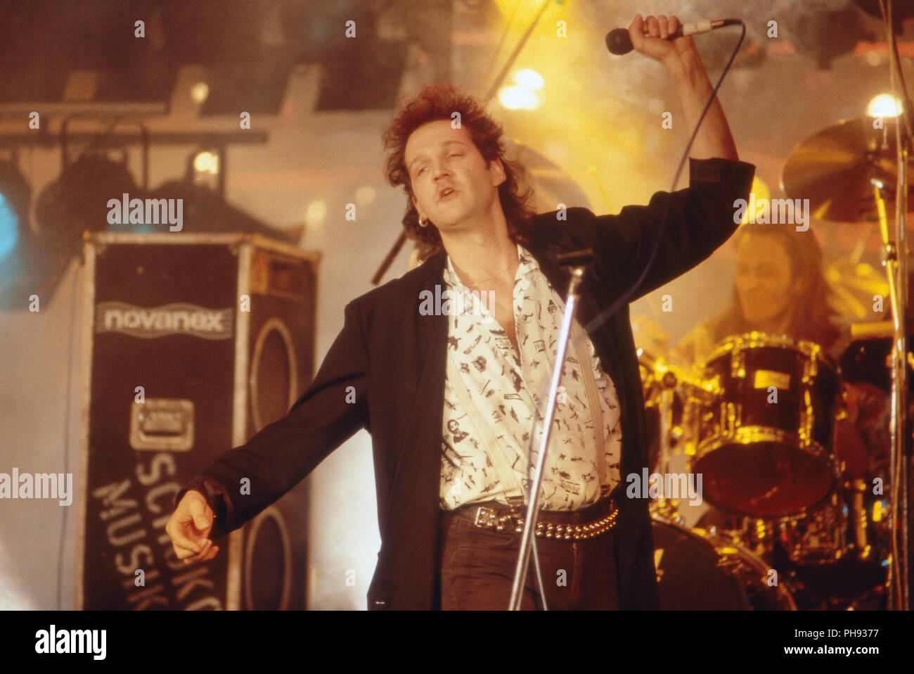 German singer 1986 hi-res stock photography and images - Alamy