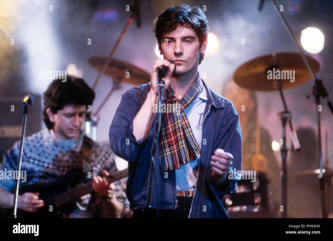 Sänger Terry Sharpe von der britischen Alternative-Pop-Band "The ...