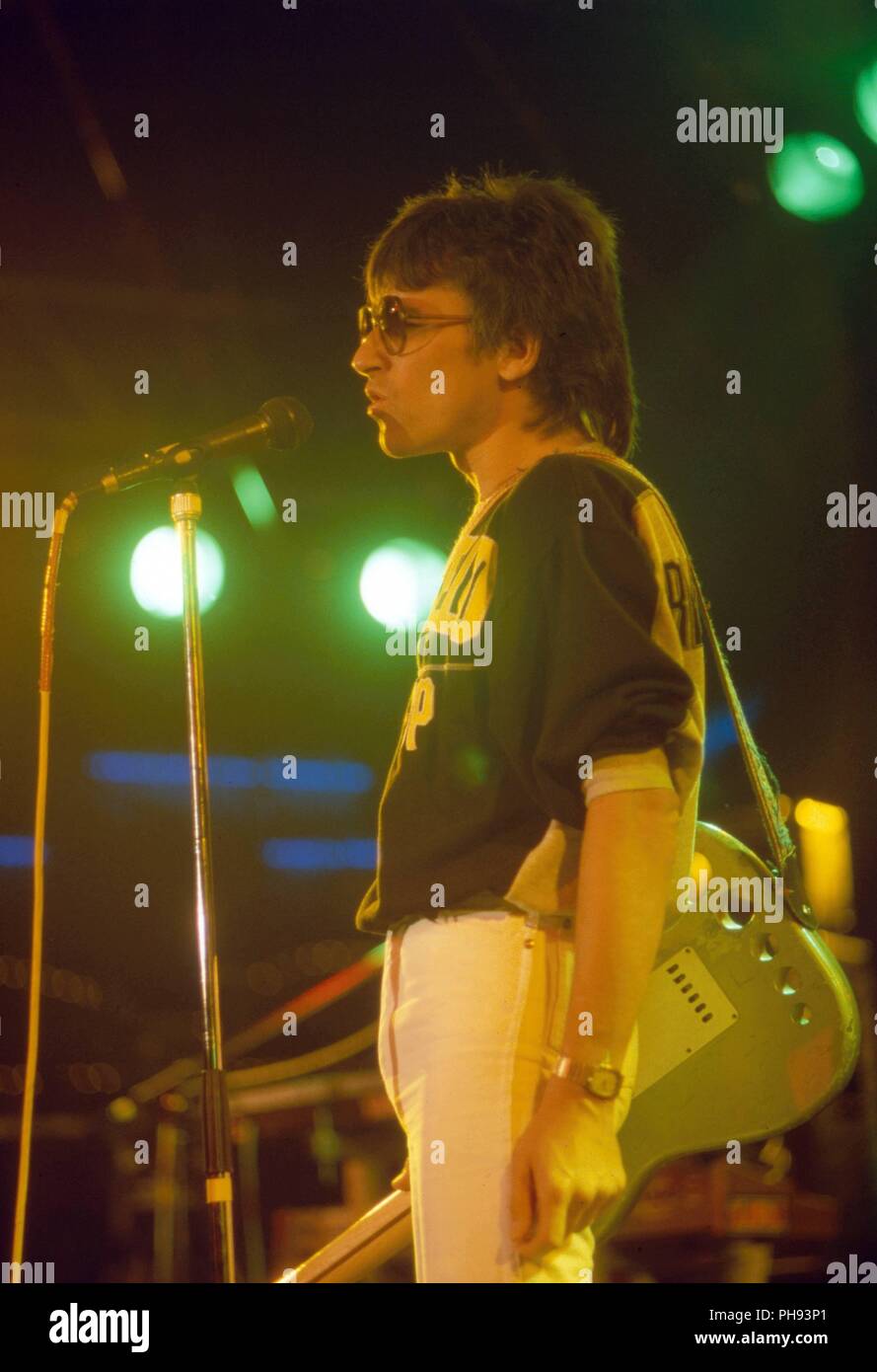 Russ ballard hi-res stock photography and images - Alamy