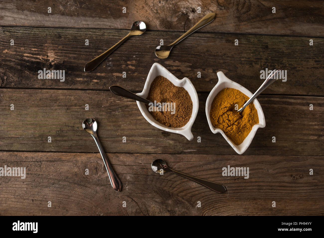 curcuma and curry herbs and spoons Stock Photo - Alamy