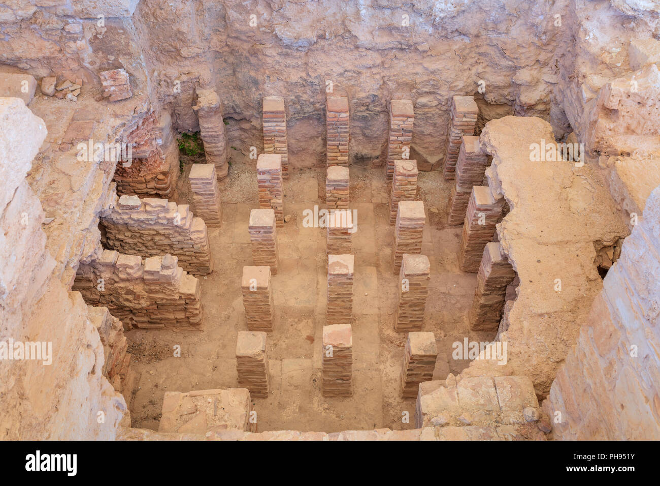 Ancient greek bath hi-res stock photography and images - Alamy