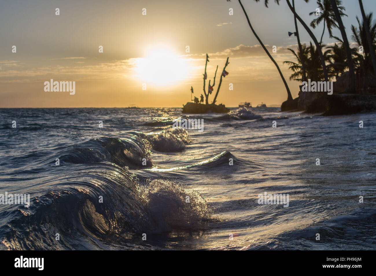 Early morning trip to the beach hi-res stock photography and images - Alamy