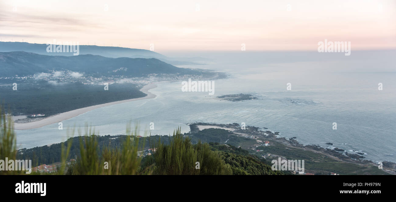 Rio minho estuary hi-res stock photography and images - Alamy