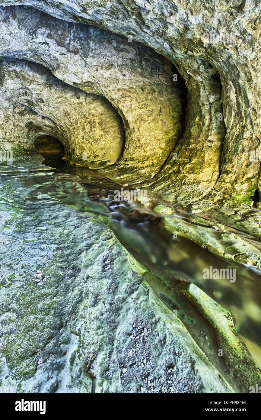 Underground river in Cave Stream Scenic Reserve Stock Photo - Alamy