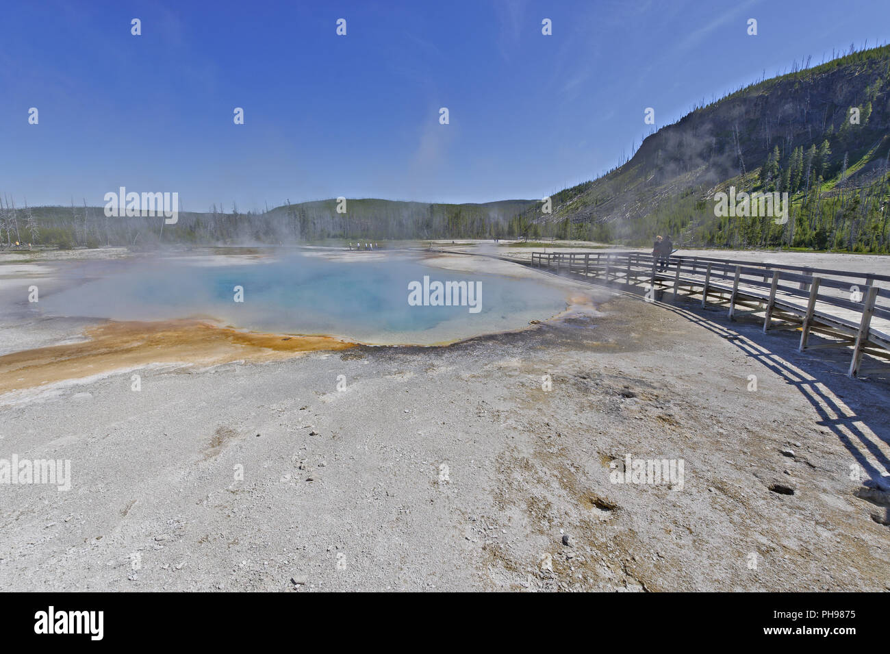 Yellowstone rainbow hi-res stock photography and images - Alamy
