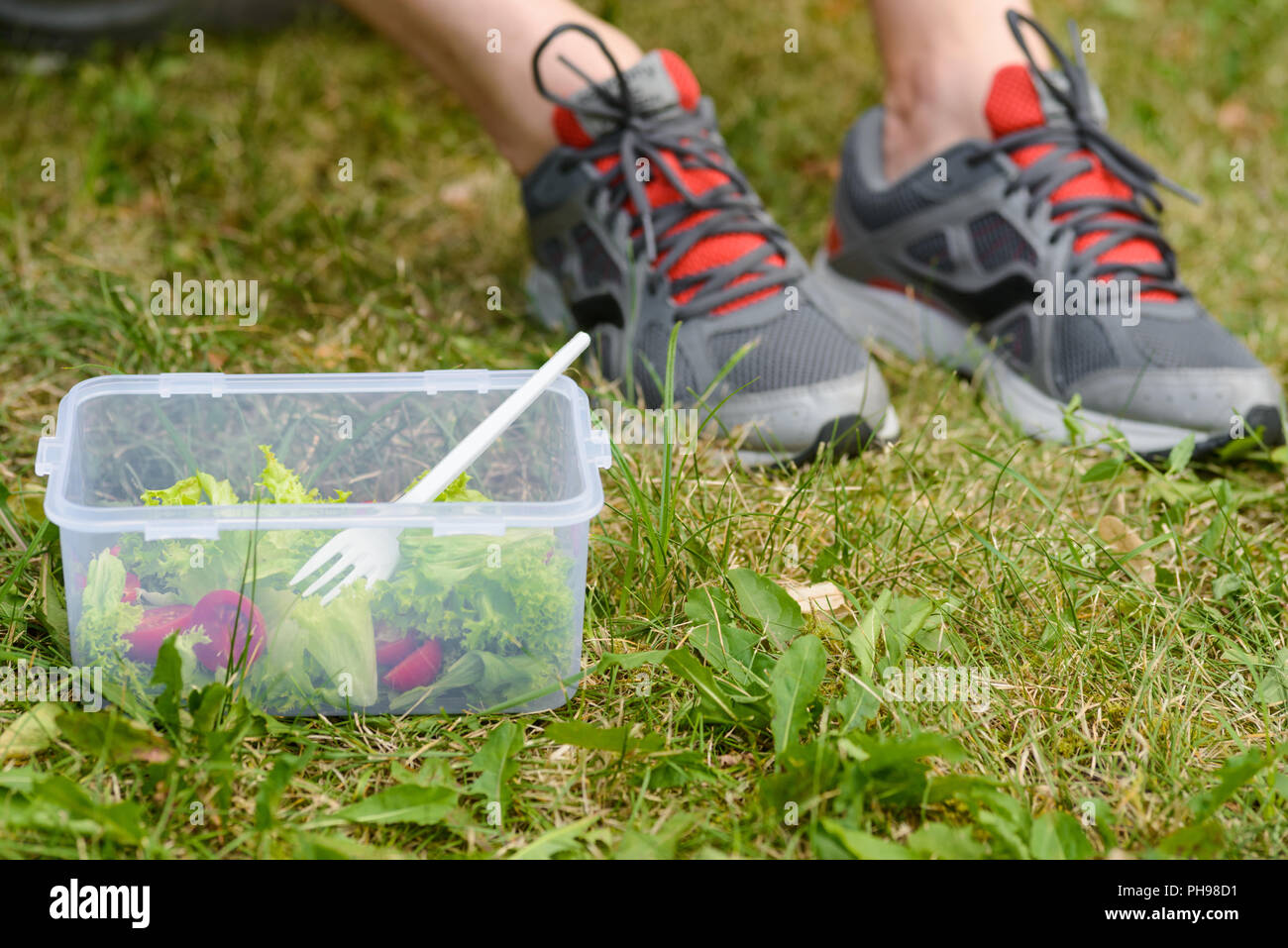 Running at lunch hi-res stock photography and images - Alamy