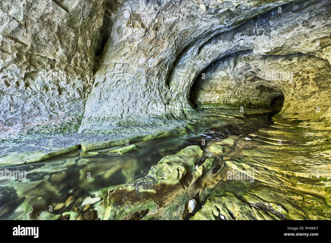 Underground river in Cave Stream Scenic Reserve Stock Photo - Alamy