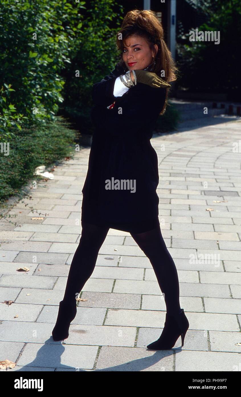 Paula Abdul, amerikanische Sängerin und Choreografin, in München ...