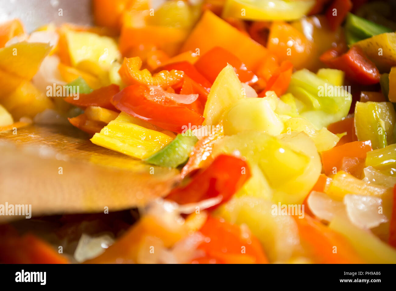 Cooking stew with mixed and colorfull vegetables Stock Photo - Alamy