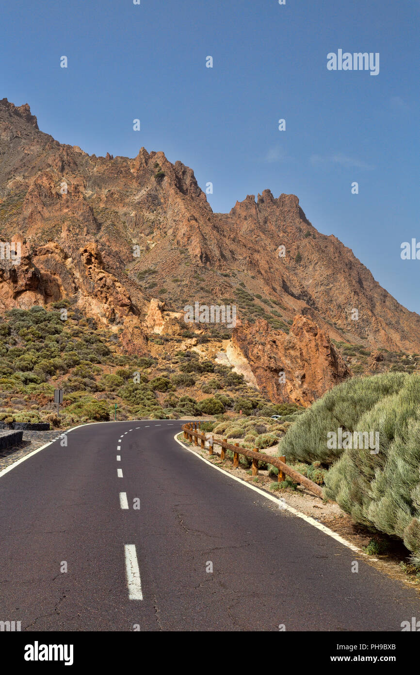 Volcano road hi-res stock photography and images - Alamy