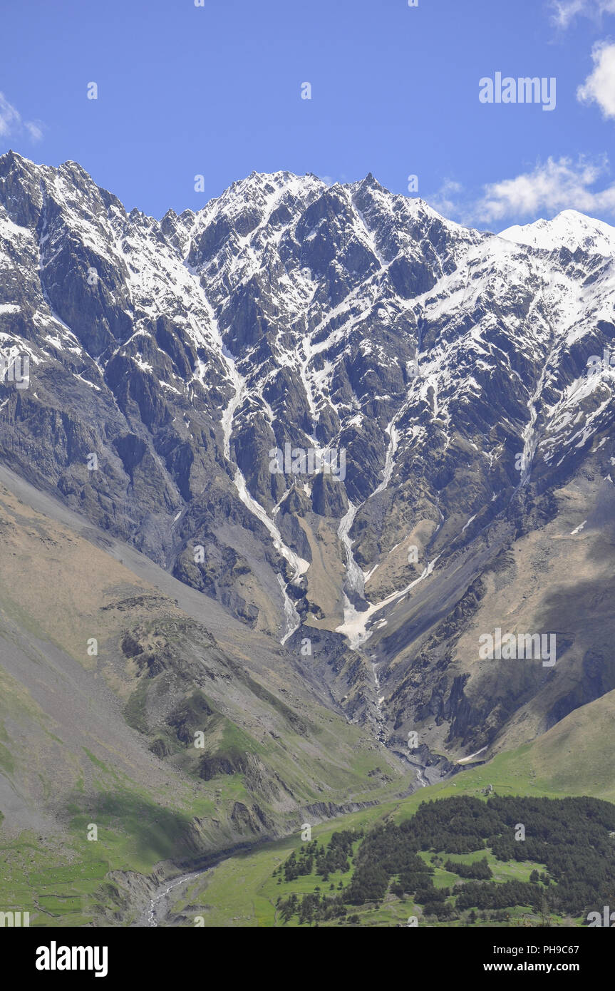 Eastern caucasian hi-res stock photography and images - Alamy