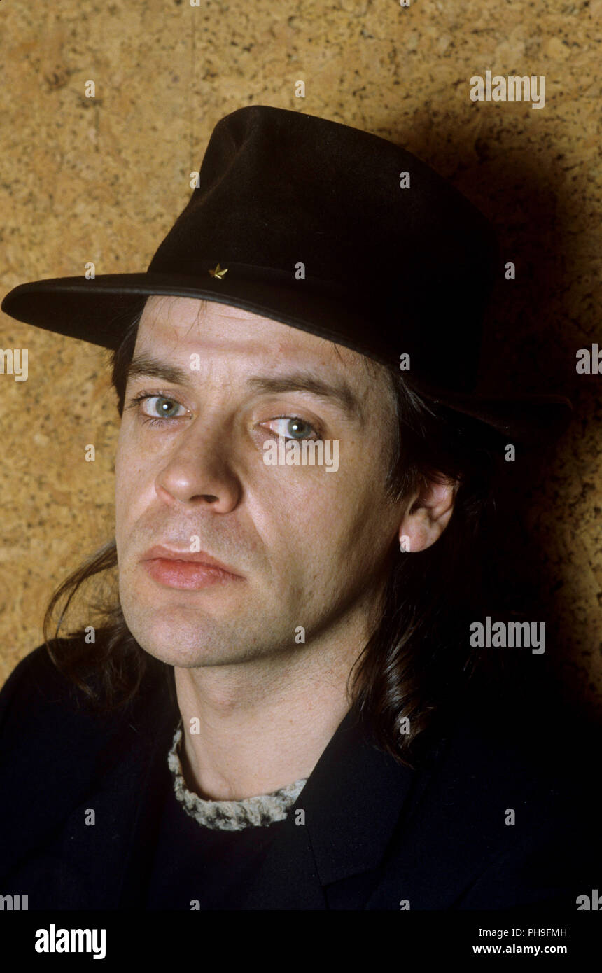 Udo Lindenberg on 01.03.1985. | usage worldwide Stock Photo - Alamy