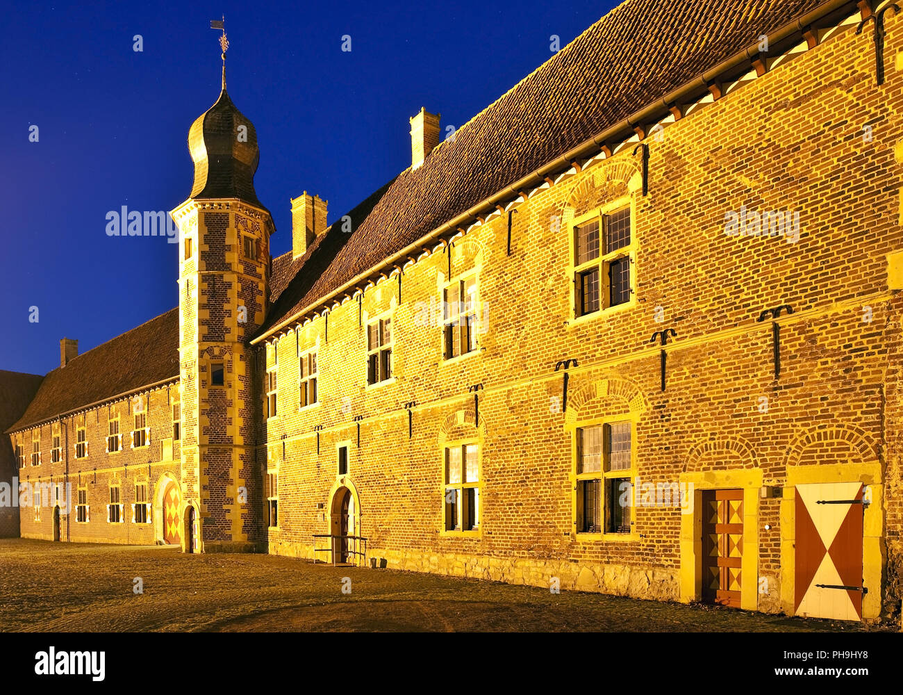 Schloss Raesfeld Castle, Raesfeld, Muensterland region, North Rhine ...