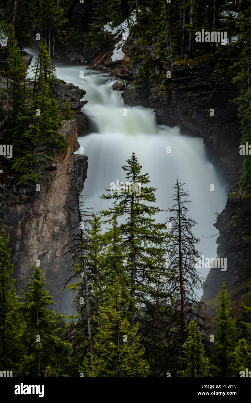 Beartooth falls hi-res stock photography and images - Alamy
