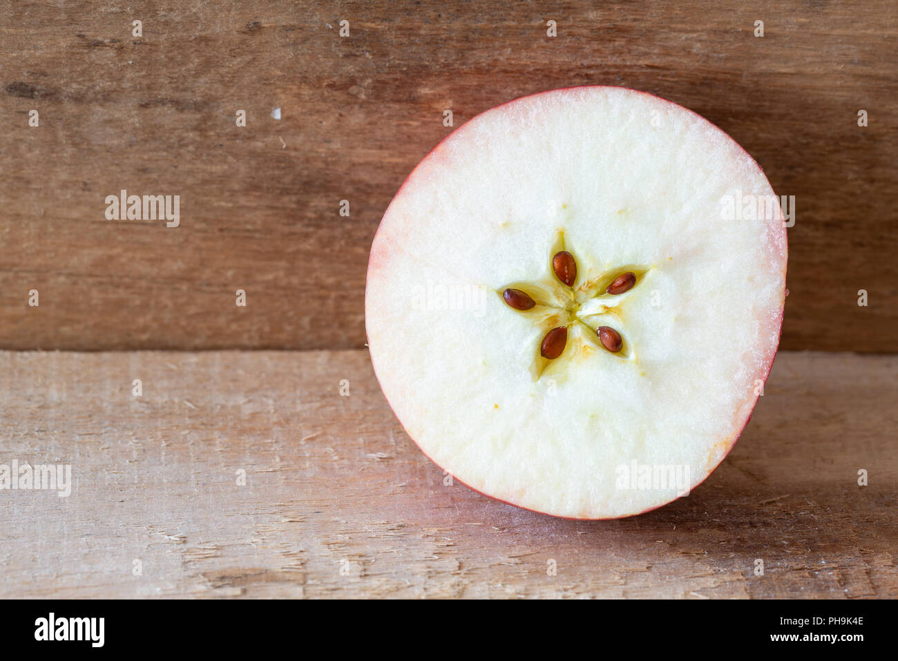 Apple seeds star hi-res stock photography and images - Alamy