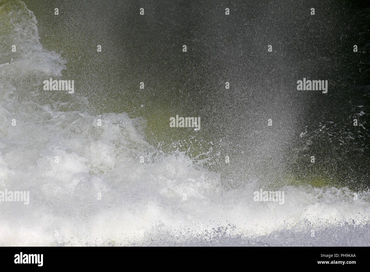 Big waterfall reservoir dam hi-res stock photography and images - Alamy