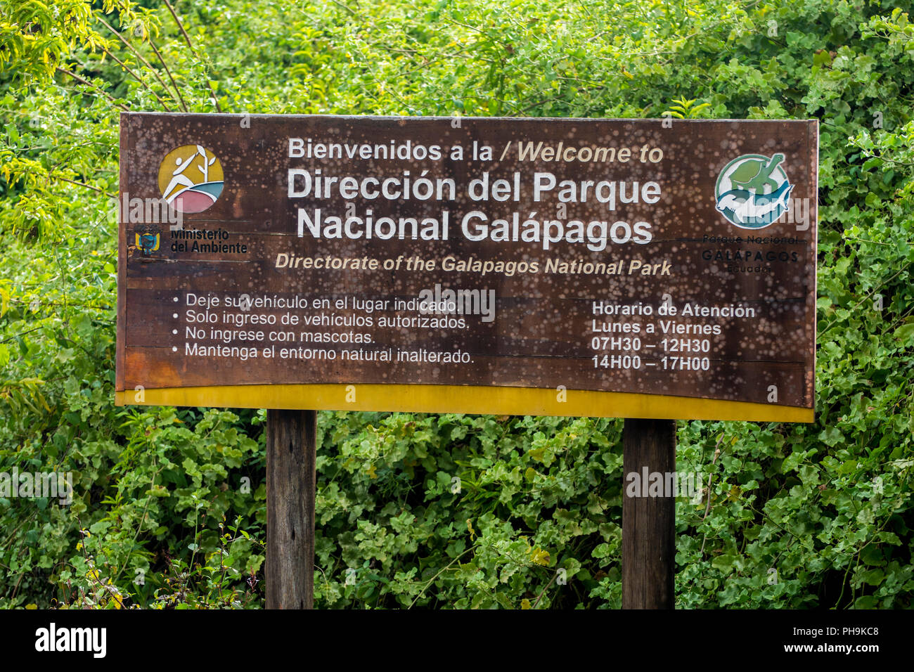 Sign Galapagos High Resolution Stock Photography and Images - Alamy
