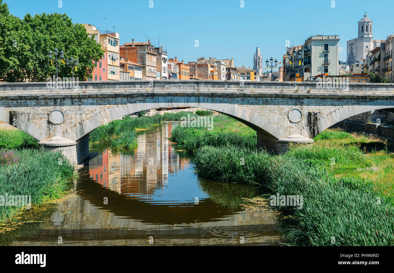 Girona - town in Catalonia, Spain. Onyar River bridge and beautiful ...