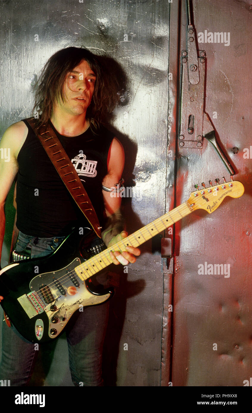 Michael Burston (Motörhead) on 03.12.1987 in München / Munich. | usage ...