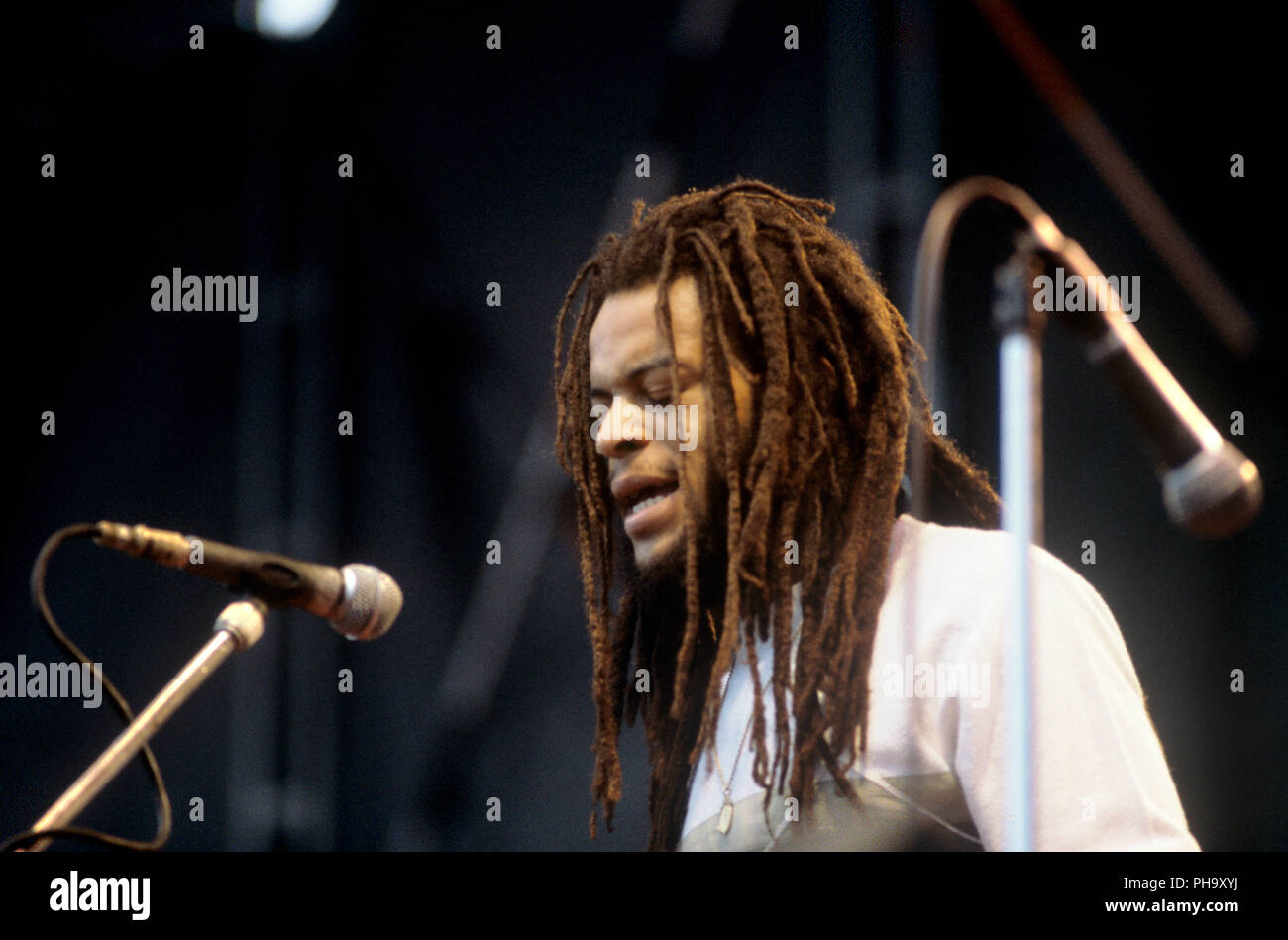 UB40 (Terence „Astro“ Wilson) on 17.09.1983 in Augsburg. | usage ...
