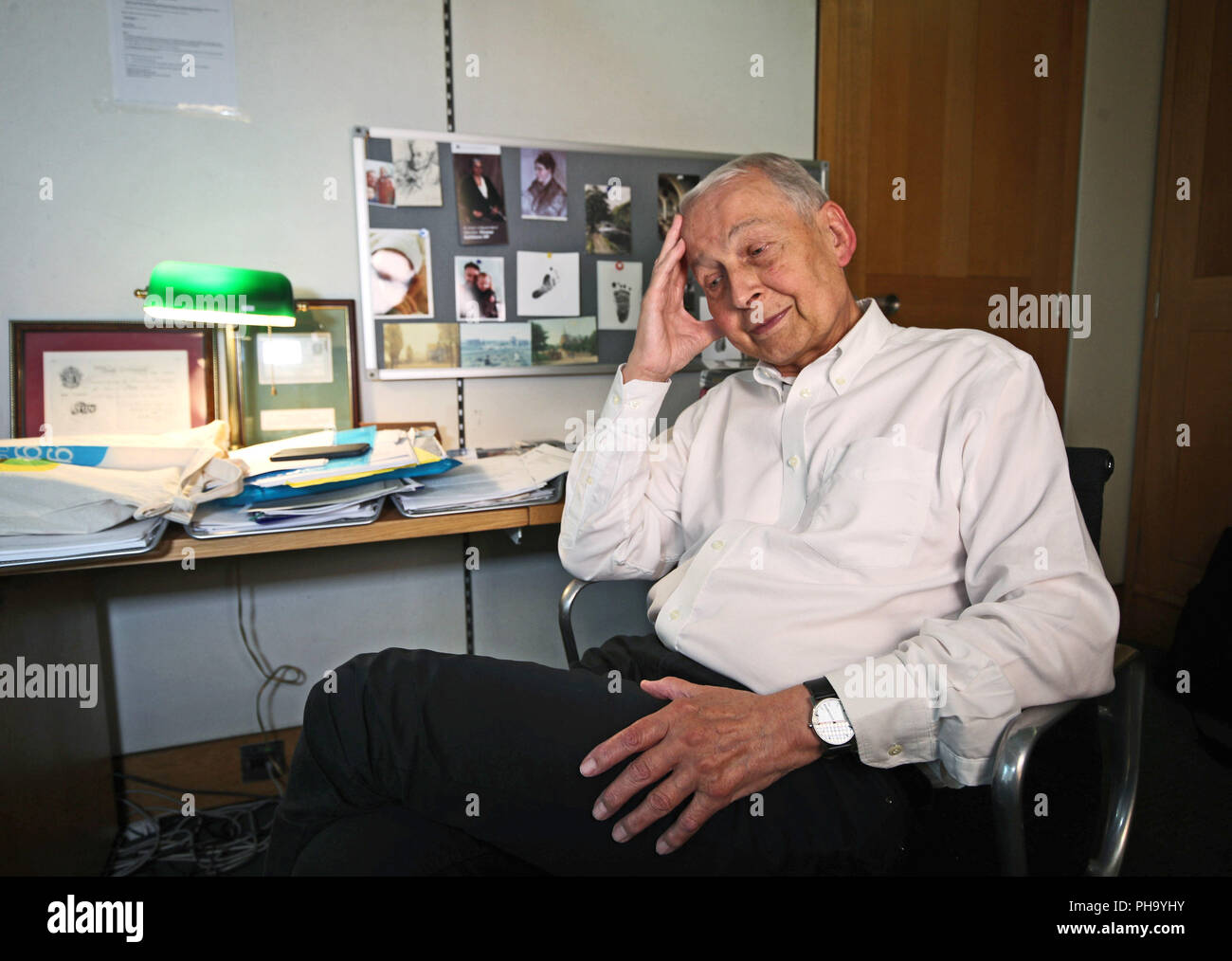 Frank field hi-res stock photography and images - Alamy