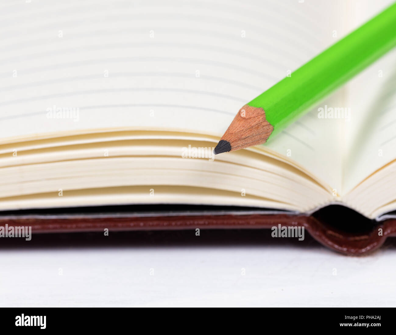 Sharpen pencil hi-res stock photography and images - Alamy
