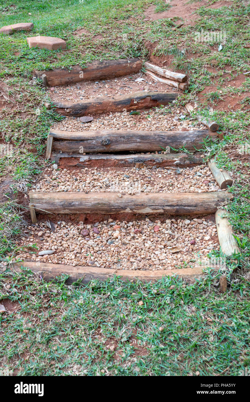 Outside stairs hi-res stock photography and images - Alamy