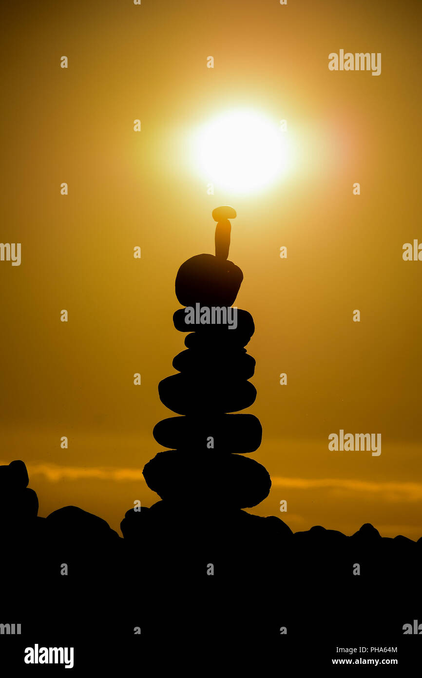 Smooth stone stab hi-res stock photography and images - Alamy