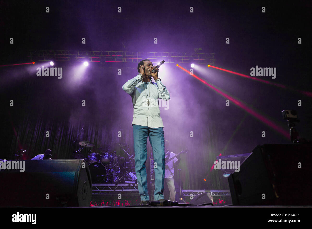 Reggae singer hi-res stock photography and images - Alamy