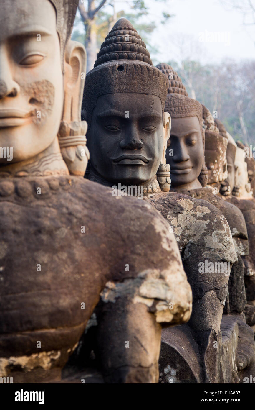 Statues on the bridge of Angkor Wat, Cambodia Stock Photo - Alamy