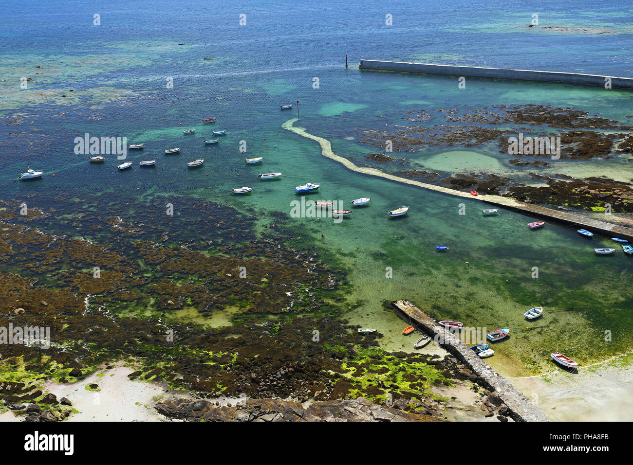 Fishing boats from above hi-res stock photography and images - Alamy