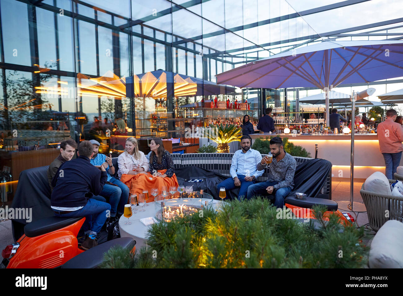 Situated 19th floor No.1 Spinningfields, 20 Stories glamorous ...