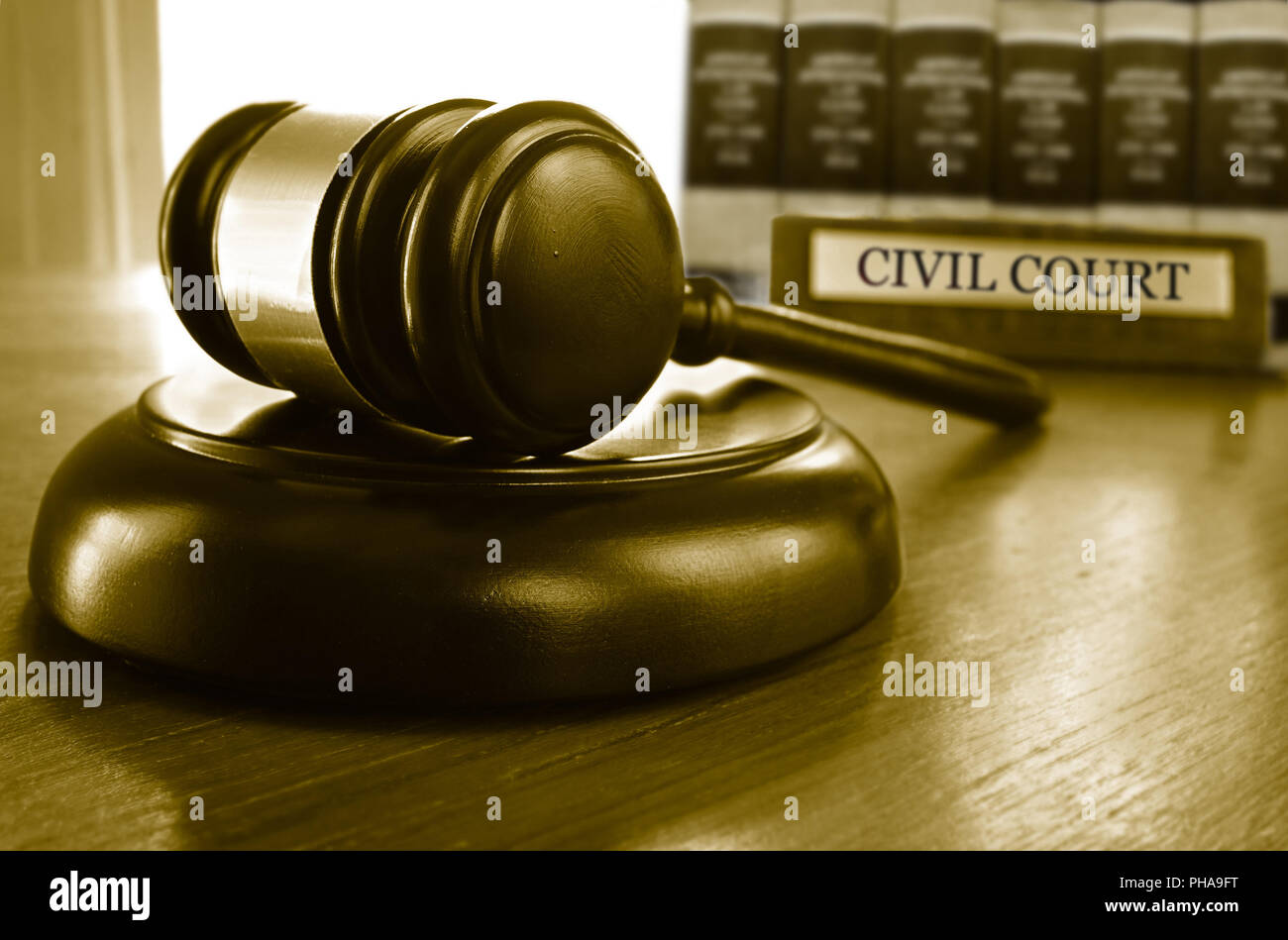 Civil court gavel Stock Photo - Alamy